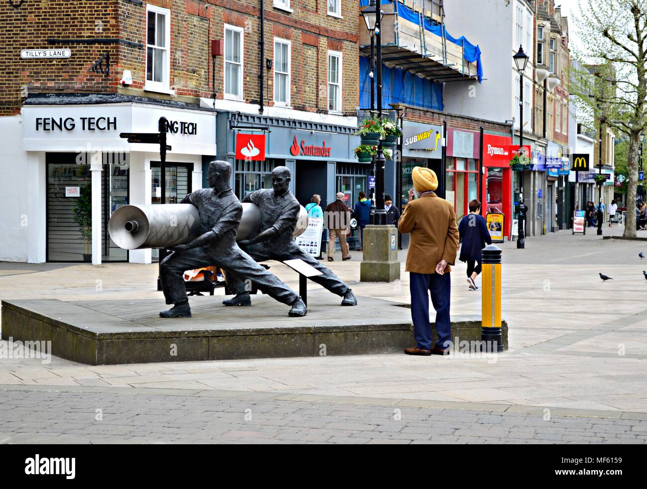 Staines high street hi-res stock photography and images - Alamy