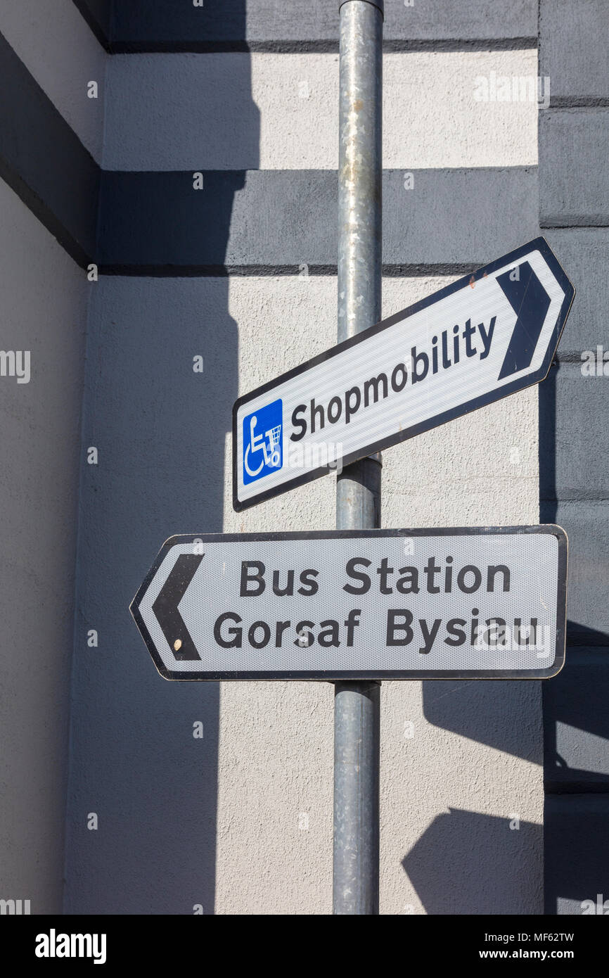 Bi Lingual Bus Station sign in Monmouth, Monmouthshire, Wales, UK Stock ...
