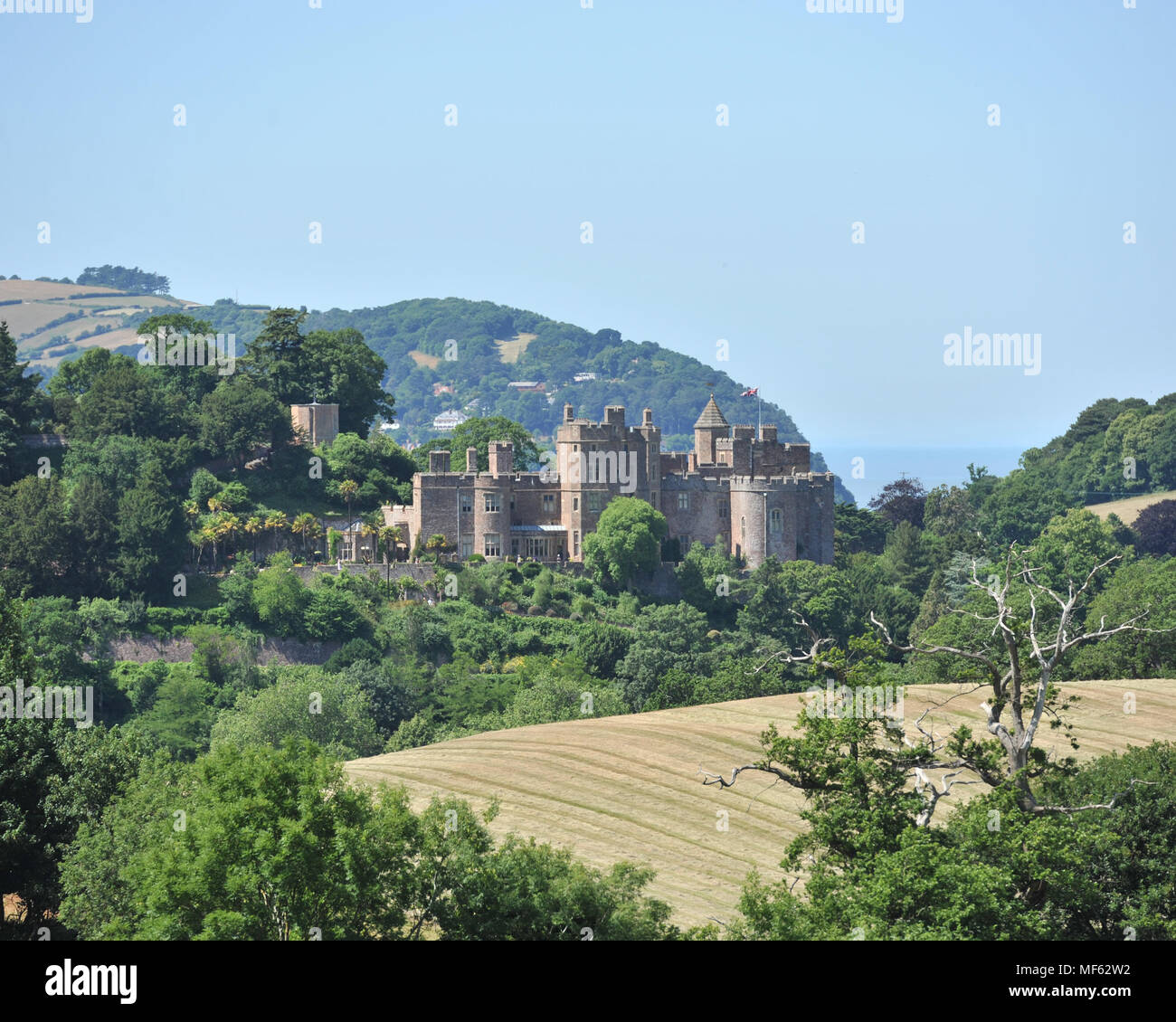 Dunster castle hi-res stock photography and images - Alamy