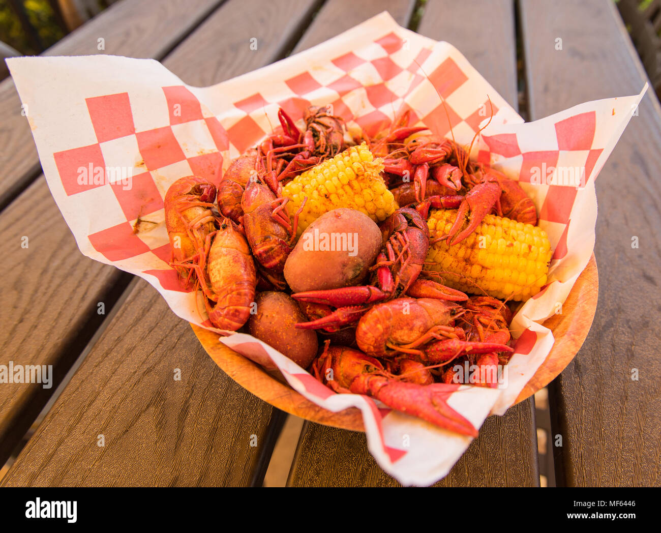 Boiled Crayfish/Crawfish, Corn And Potatoes Stock Photo - Alamy