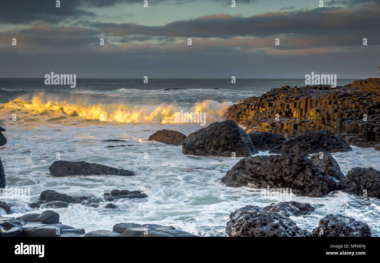 Hexagonal rock hi-res stock photography and images - Alamy