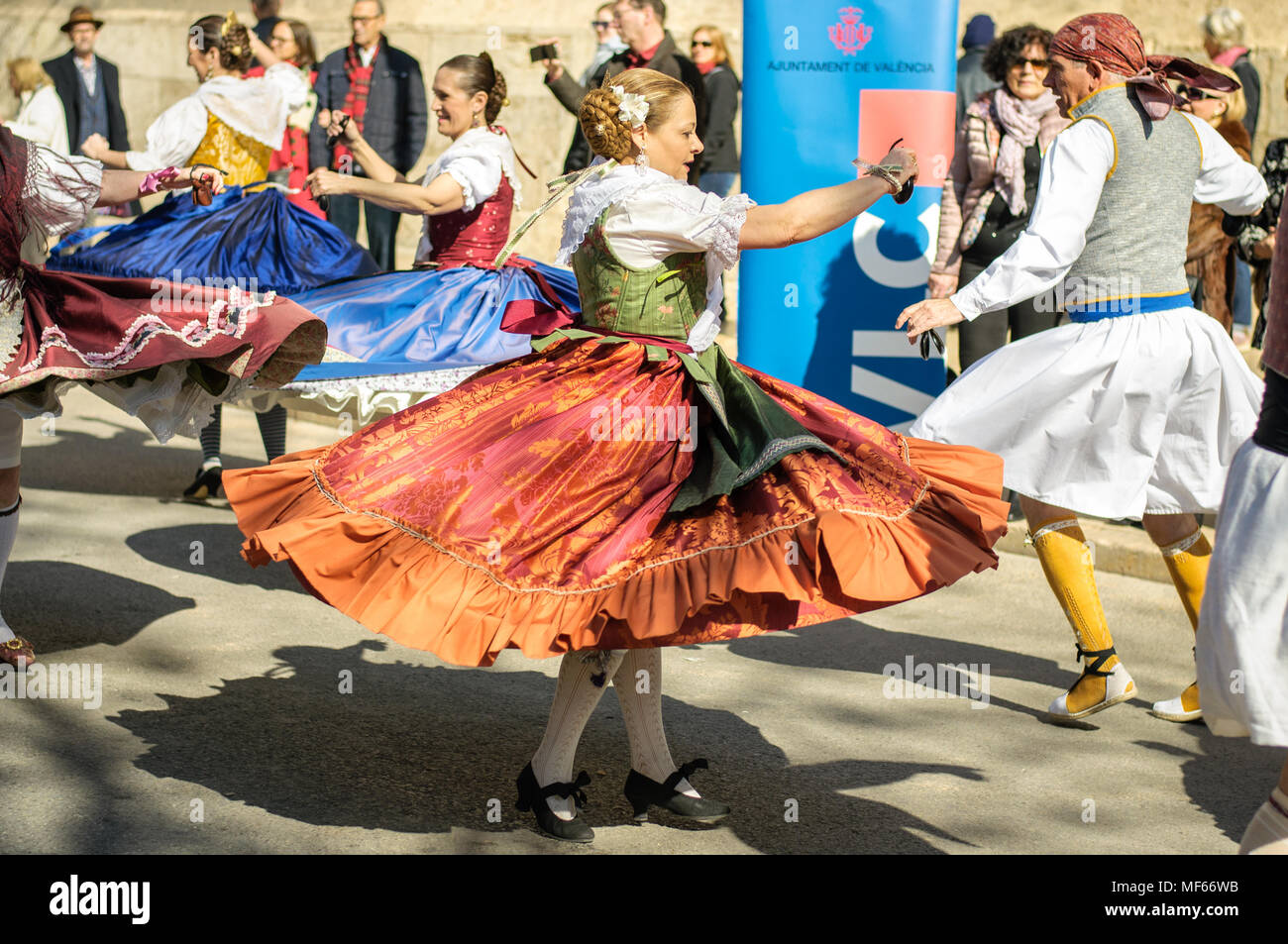 Typical spanish dance and music hi-res stock photography and images - Alamy
