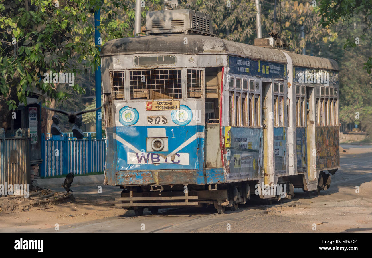 Kolkata transportation network hi-res stock photography and images - Alamy