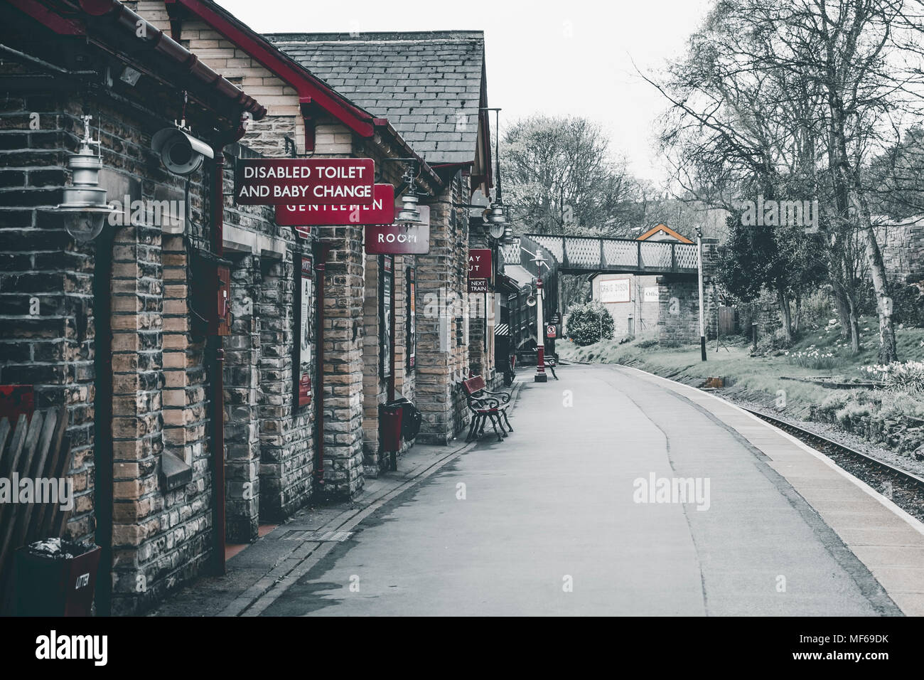 Haworth Train Station on the Keighley Worth Valley Railway line Stock ...