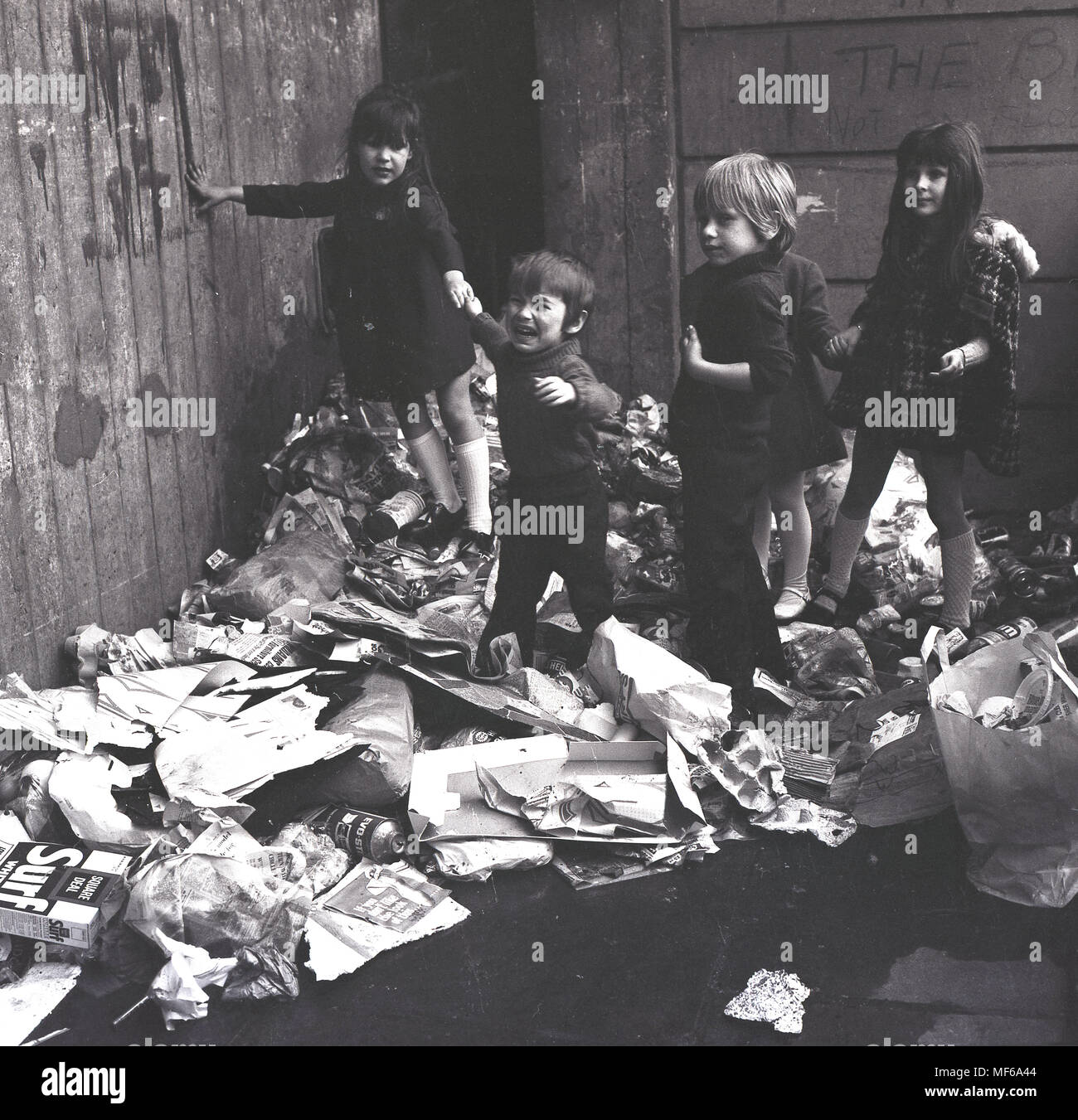 1970s garbage men hi-res stock photography and images - Alamy