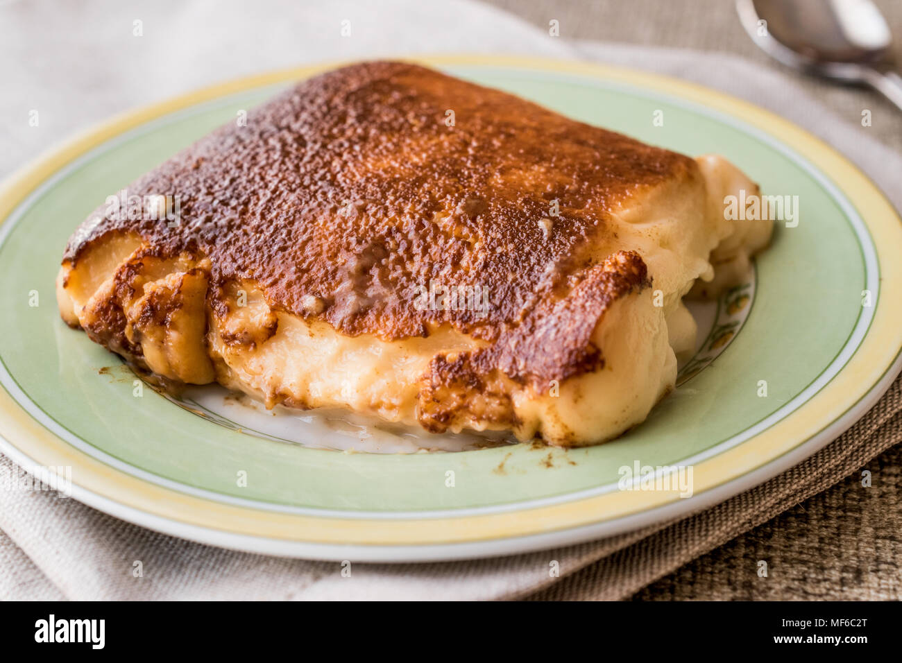 Turkish Dessert Kazandibi / milk baked pudding. traditional dessert ...
