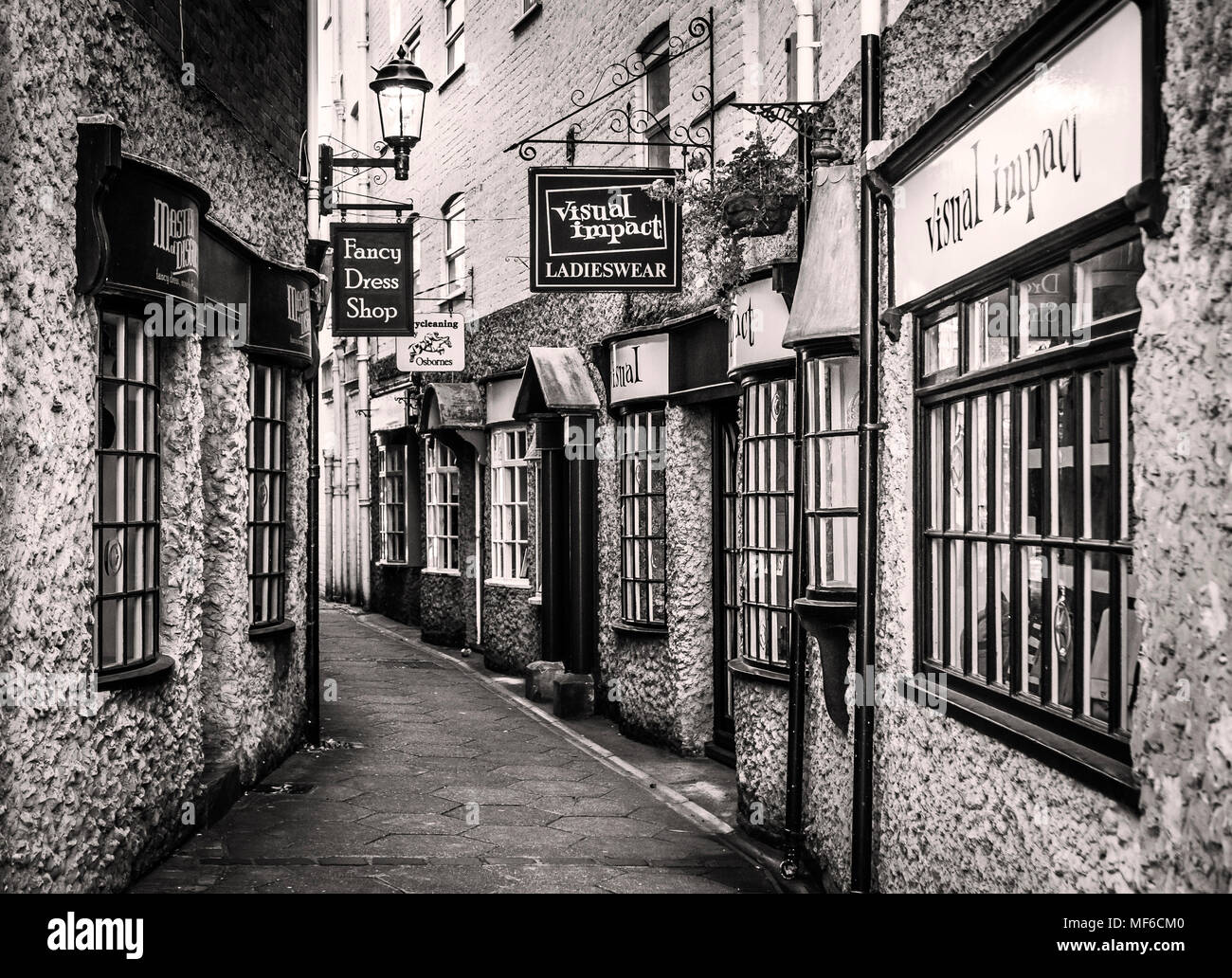 Isle of wight shopping hi-res stock photography and images - Alamy