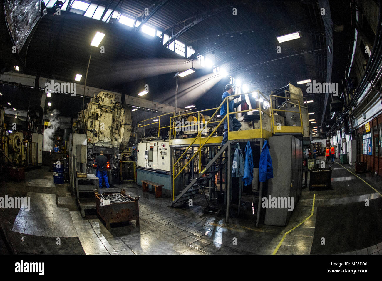 Part forging forging hi-res stock photography and images - Alamy