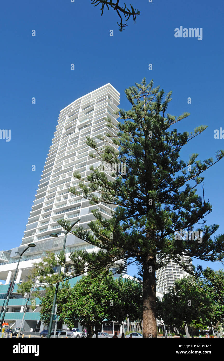 Gold coast highrise hi-res stock photography and images - Alamy