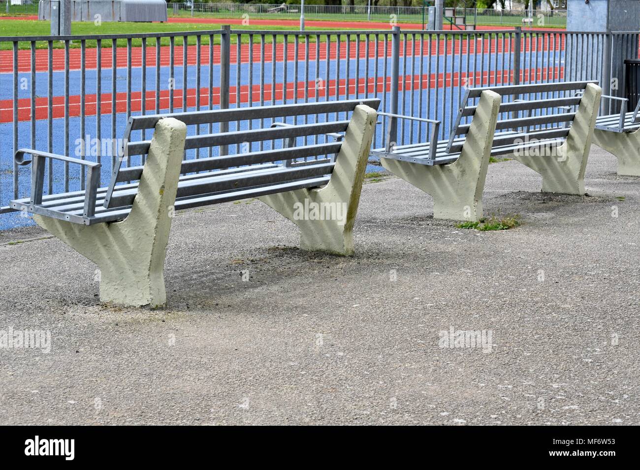 England benches hi-res stock photography and images - Alamy