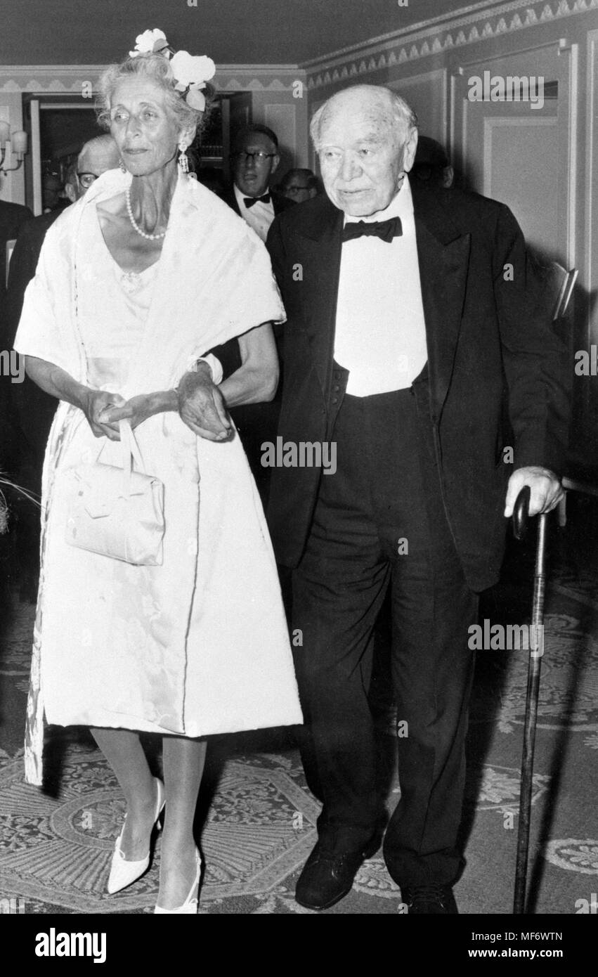 Mark thomson Black and White Stock Photos & Images - Alamy