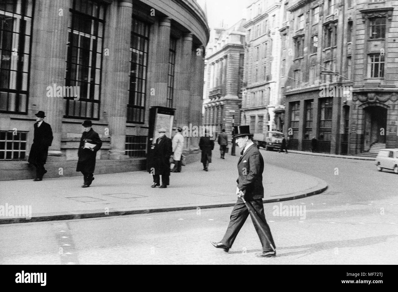 People britain london england hi-res stock photography and images - Alamy