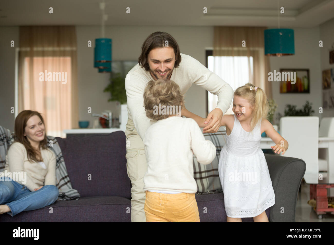 Happy dad with kids hi-res stock photography and images - Alamy