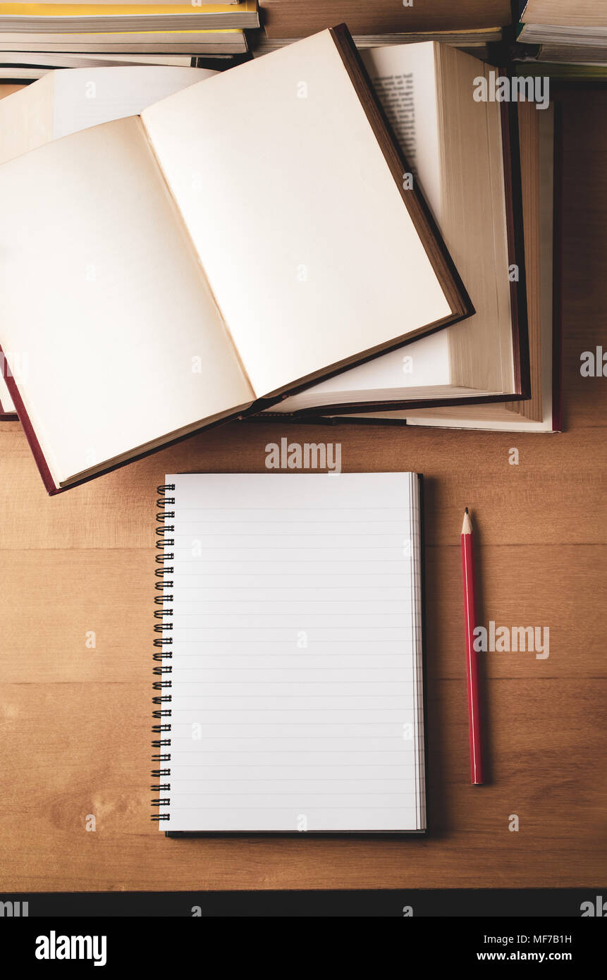 Revision notes hi-res stock photography and images - Alamy