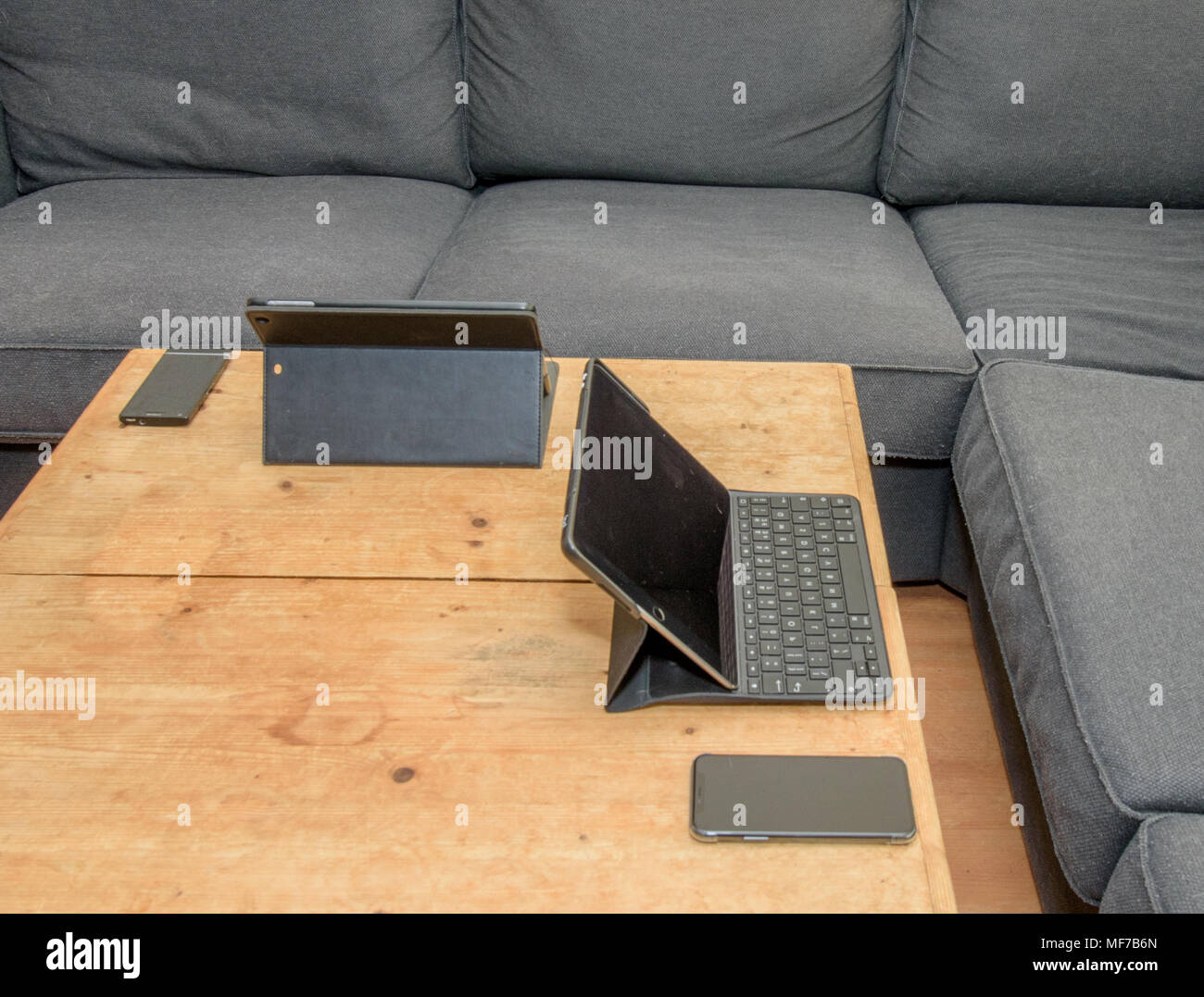 Real life lifestyle hi-res stock photography and images - Alamy