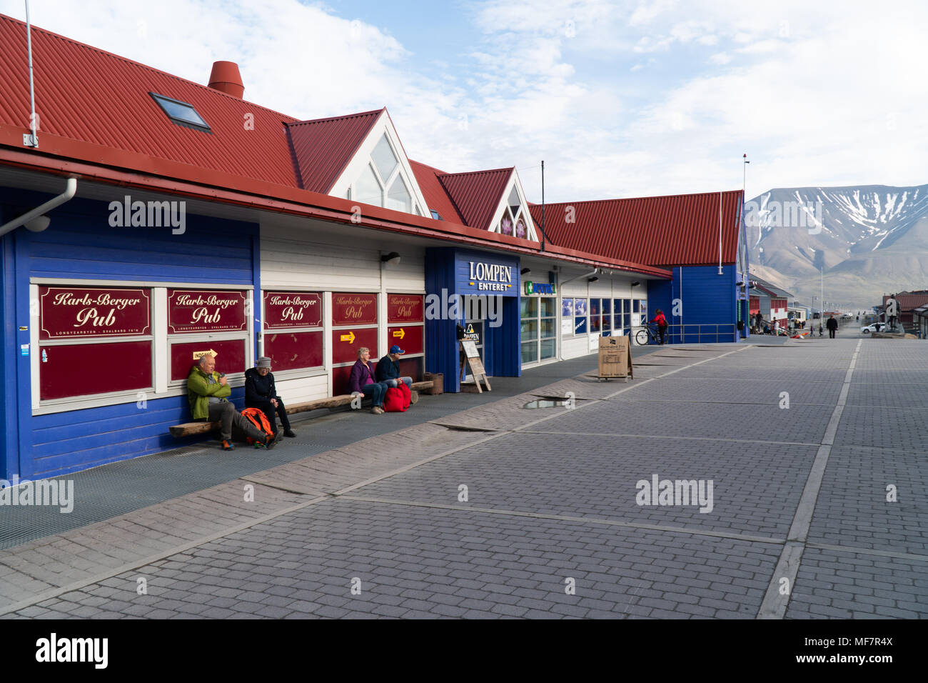 colorful houses in Longyearbyen town, Spitsbergen, Svalbard Norway ...
