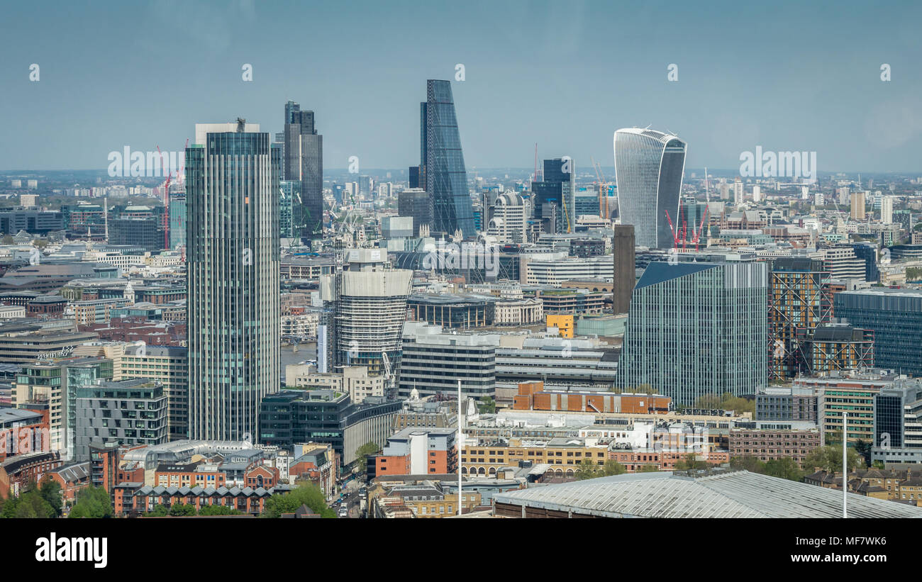 20 canada square london hi-res stock photography and images - Alamy