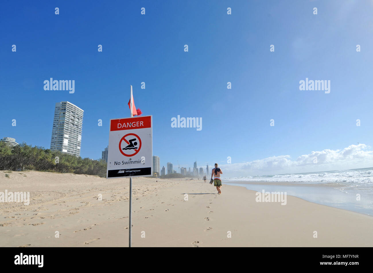 Surfers paradise sign hi-res stock photography and images - Alamy