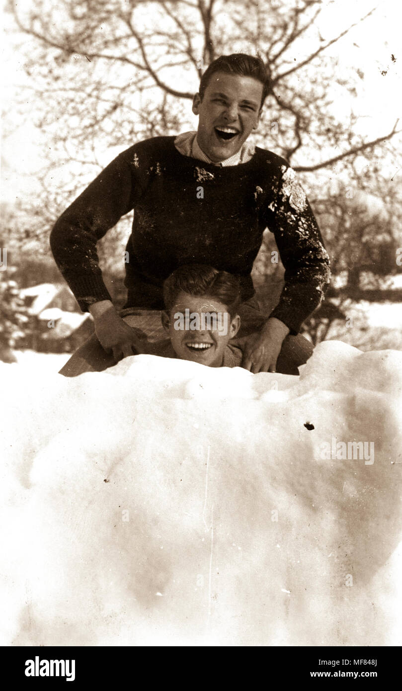 PX81-32-136 c. 1933 John F. Kennedy and friend Kirk LeMoyne "Lem ...