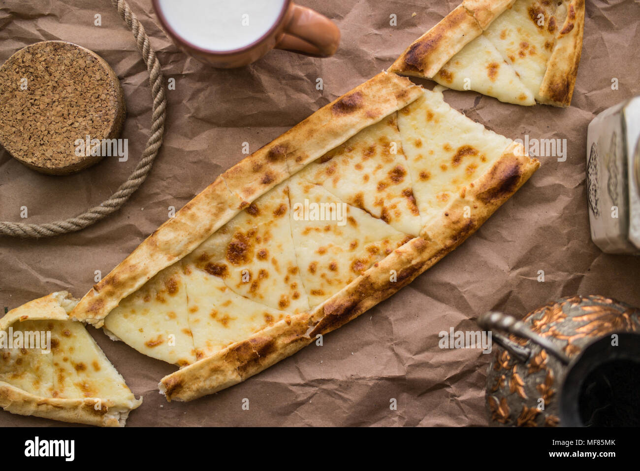 Kasarli pide hi-res stock photography and images - Alamy
