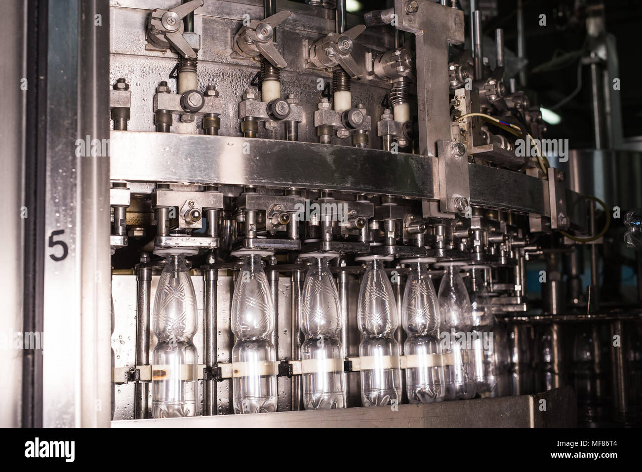 Water factory - Water bottling line for processing and bottling pure ...