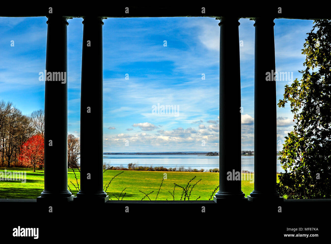Bristol rhode island hi-res stock photography and images - Alamy