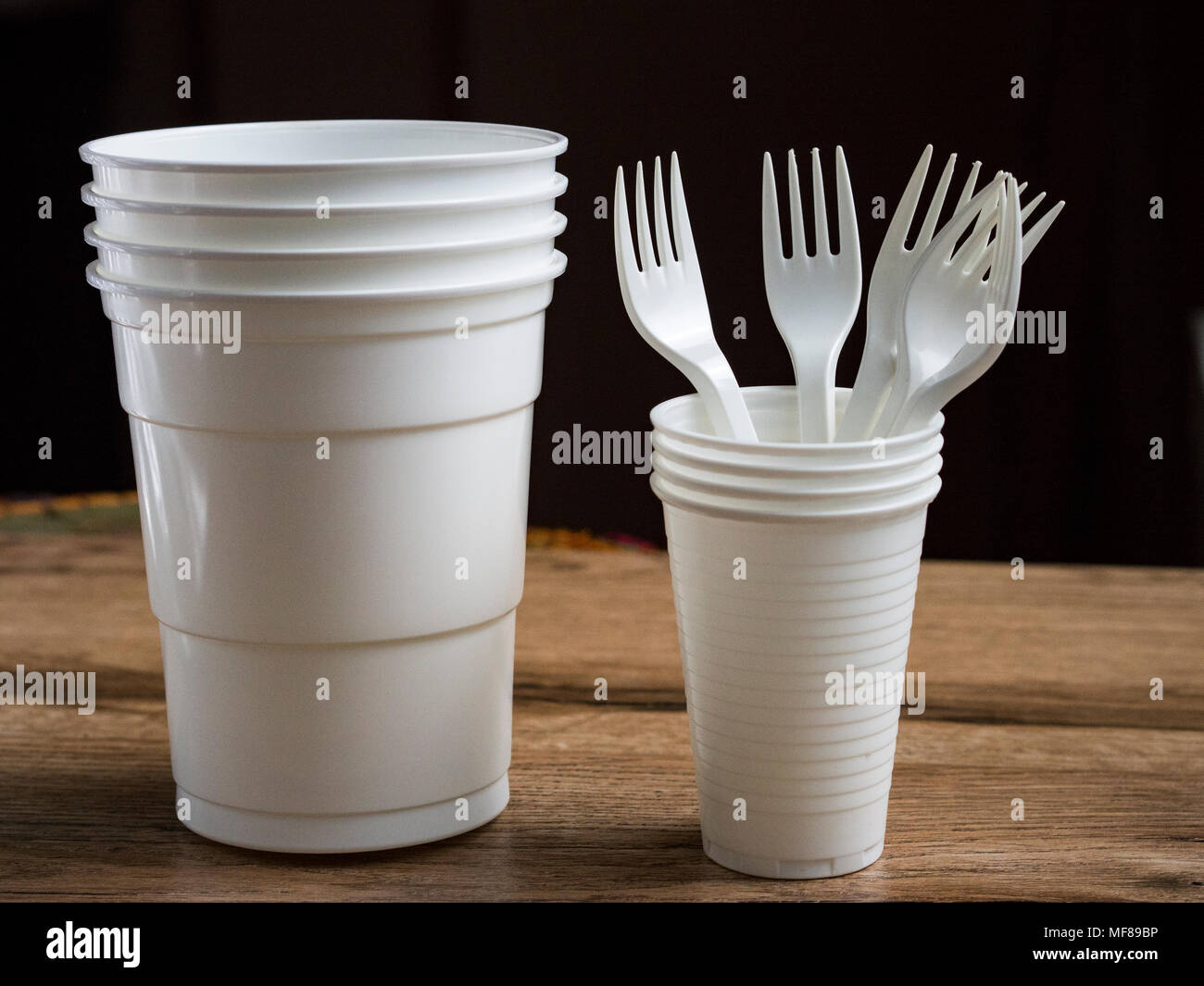 Plastic ware hi-res stock photography and images - Alamy