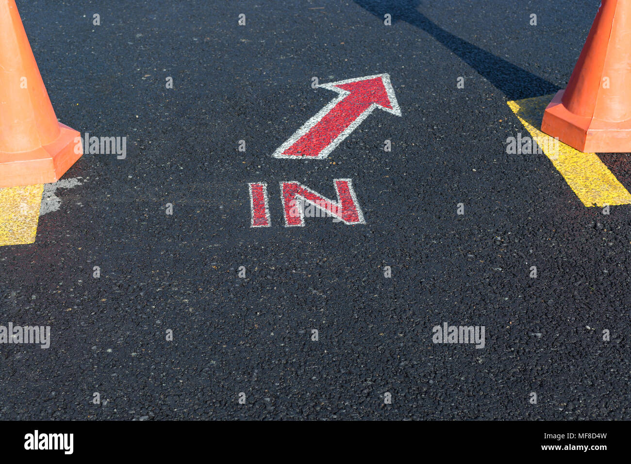 Highway Traffic Signs Arrow Stock Photos & Highway Traffic Signs Arrow ...