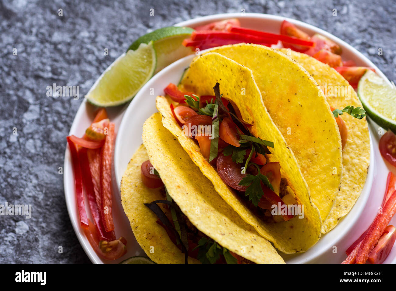 Taco shells beef vegetables hi-res stock photography and images - Alamy