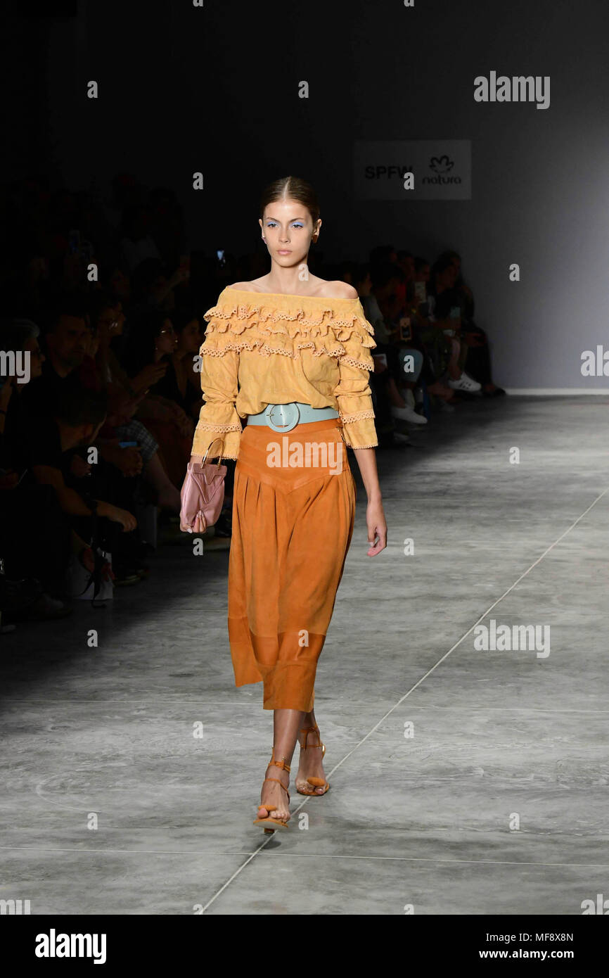 SÃO PAULO, SP - 23.04.2018: SPFW N45 - In the photo parade of Lilly ...
