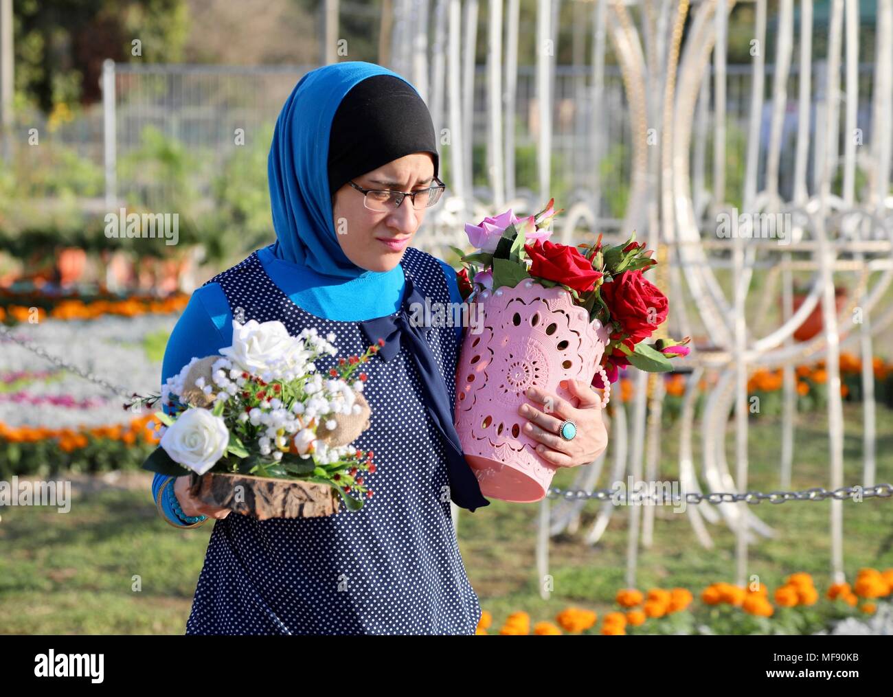 Al zawra'a park hi-res stock photography and images - Alamy