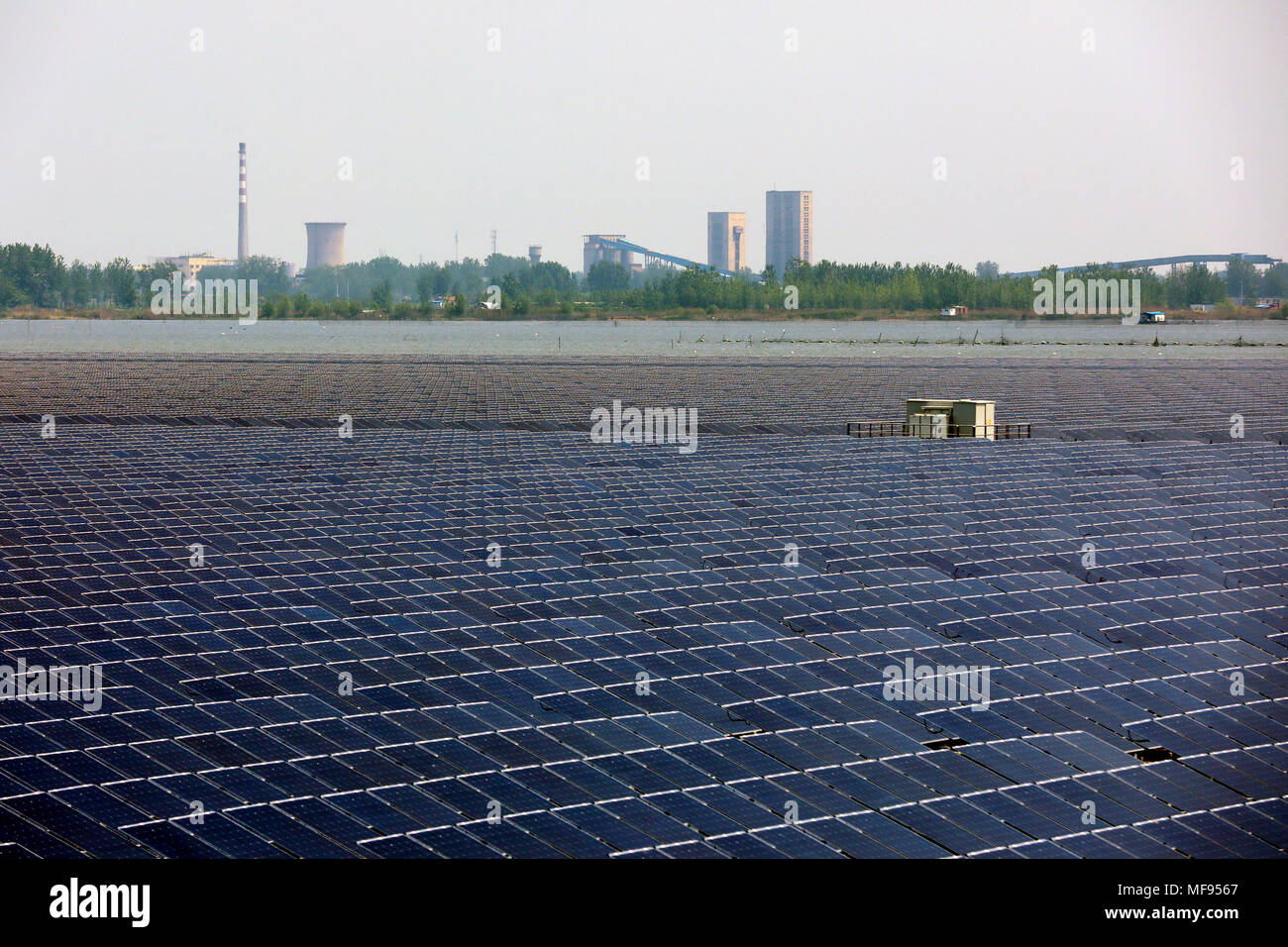 Large scale solar power plant hi-res stock photography and images - Alamy