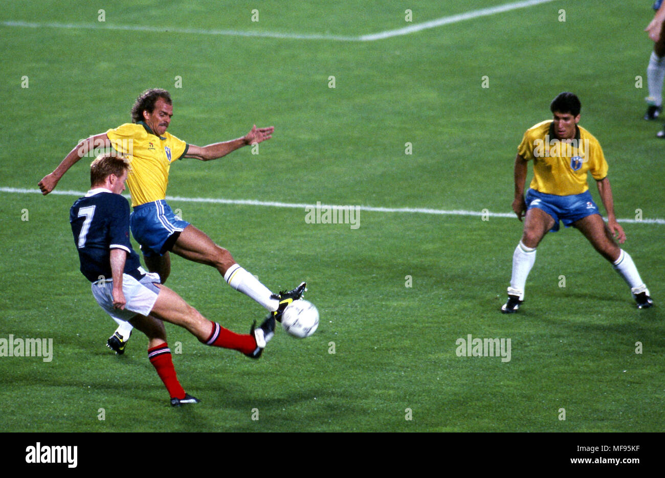 World cup 1990 scotland hi-res stock photography and images - Alamy