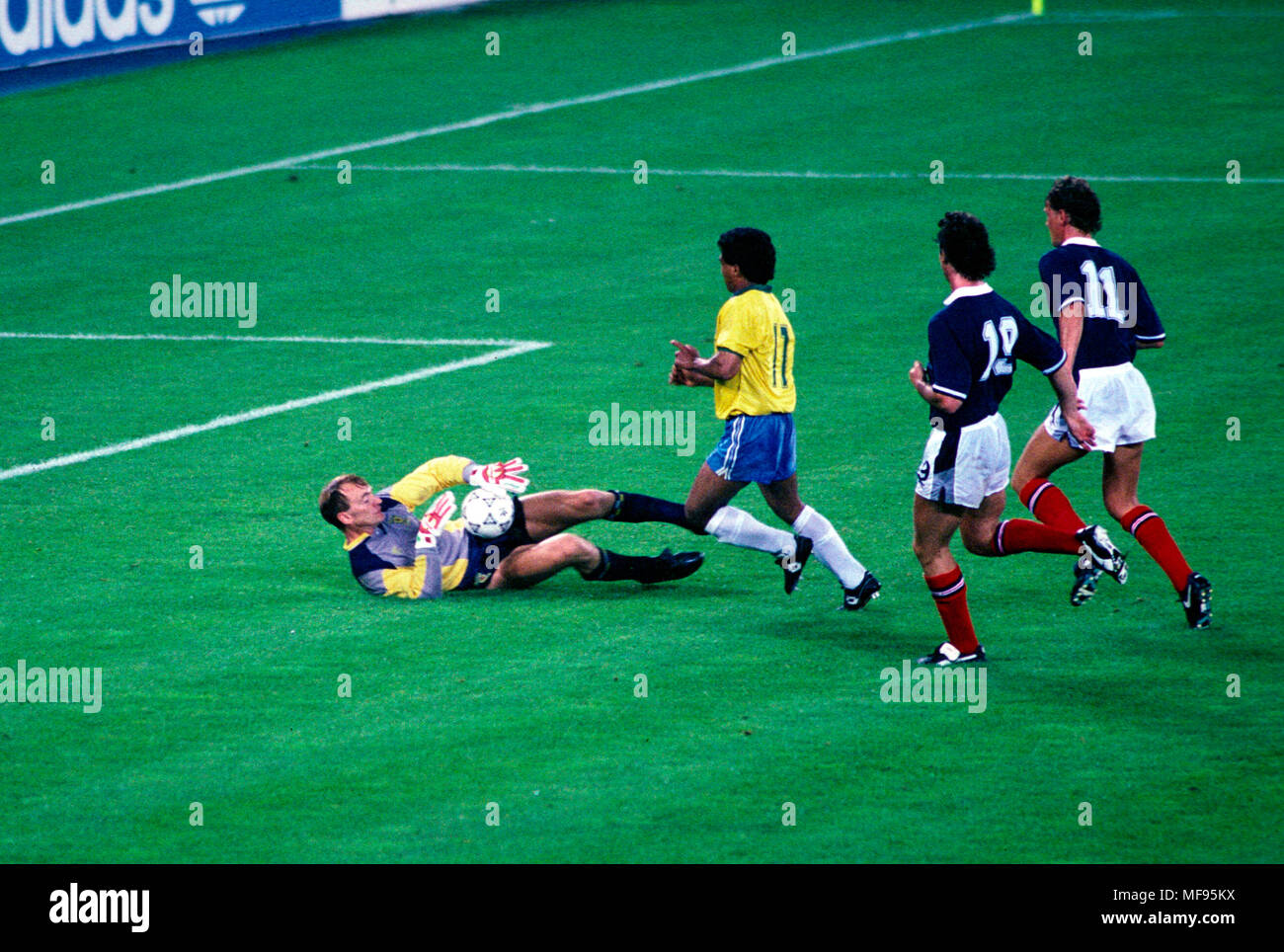 1990 world cup scotland brazil hi-res stock photography and images - Alamy