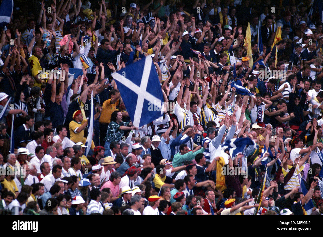 World cup 1990 scotland hi-res stock photography and images - Alamy
