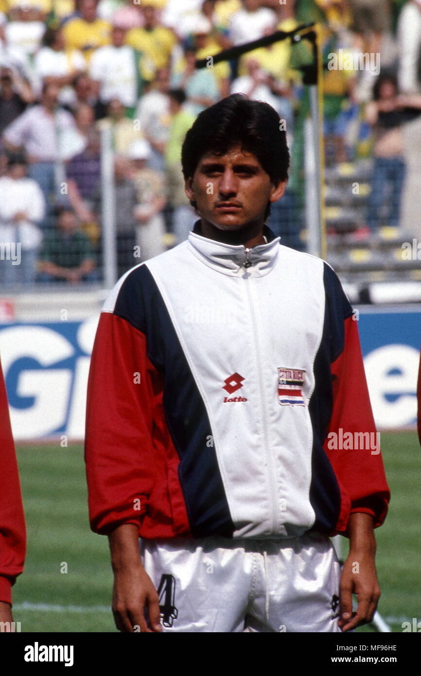 Ronald gonzalez 1990 hi-res stock photography and images - Alamy