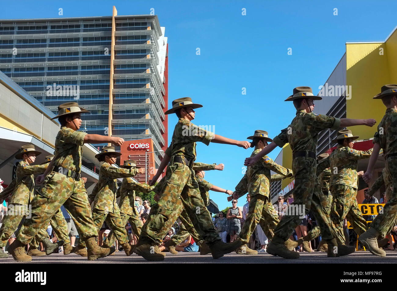 Australia army marching hi-res stock photography and images - Alamy