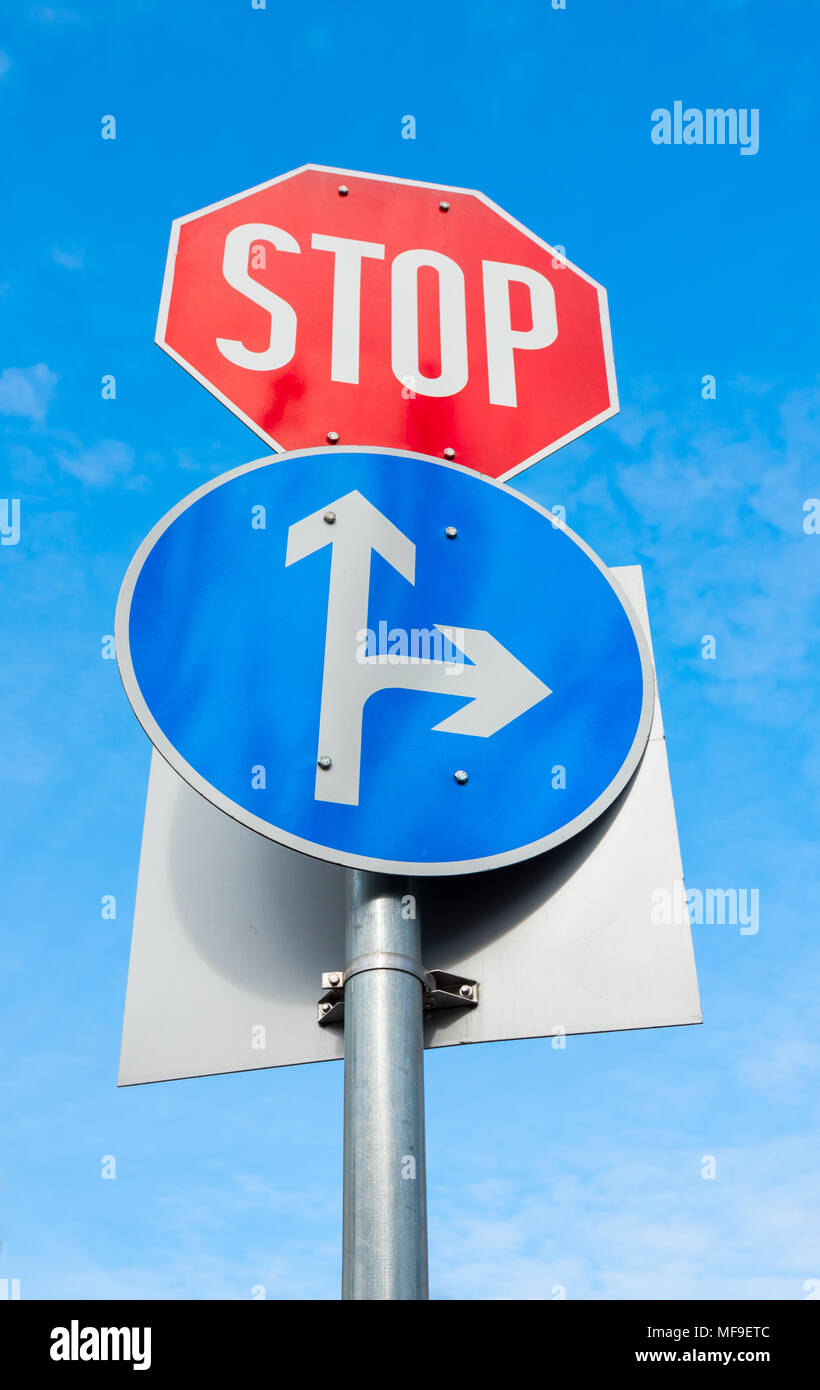 car sign with direction of traffic Stock Photo - Alamy