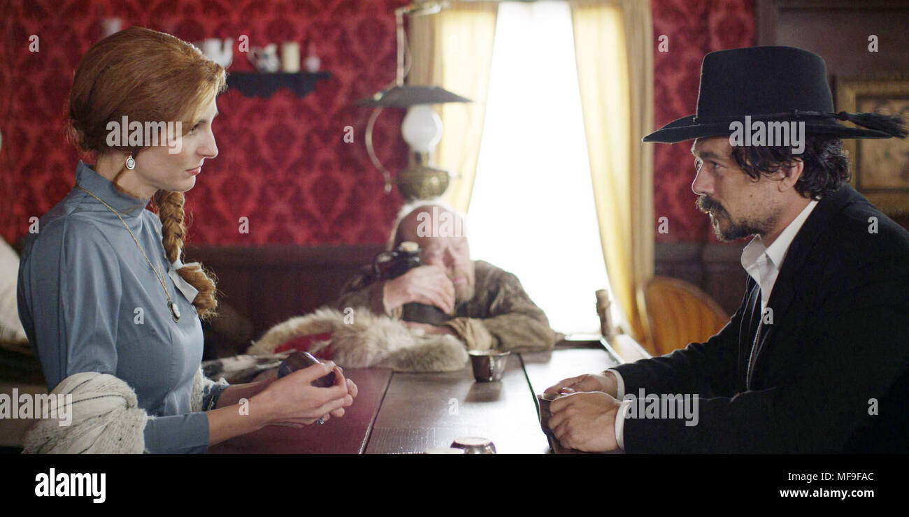 HYDE PARK, l-r: Viva Bianca, Christopher Hagen, Luke Arnold, 2018 ...