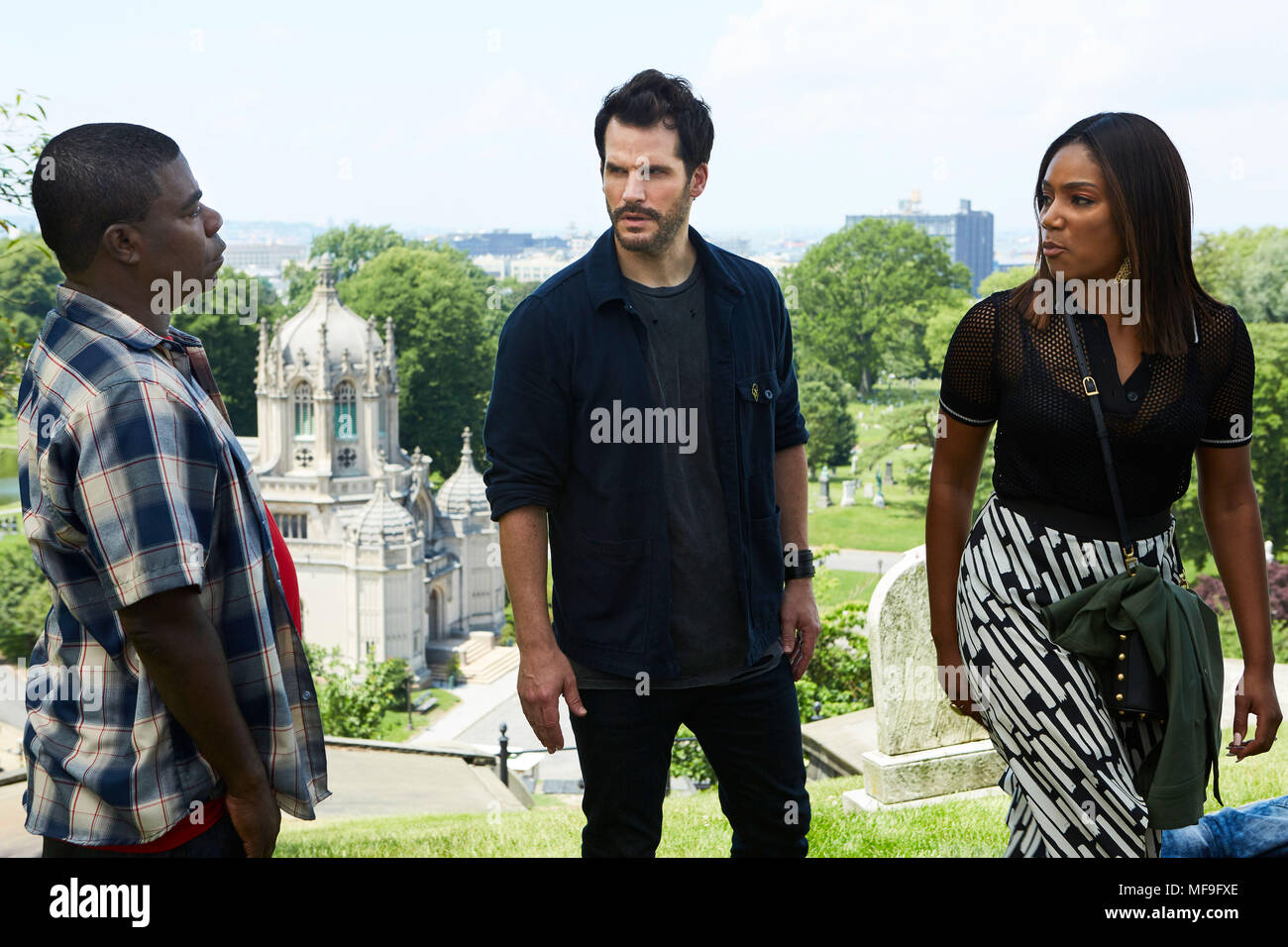 THE LAST O.G., from left: Tracy Morgan, Ryan Gaul, Tiffany Haddish ...