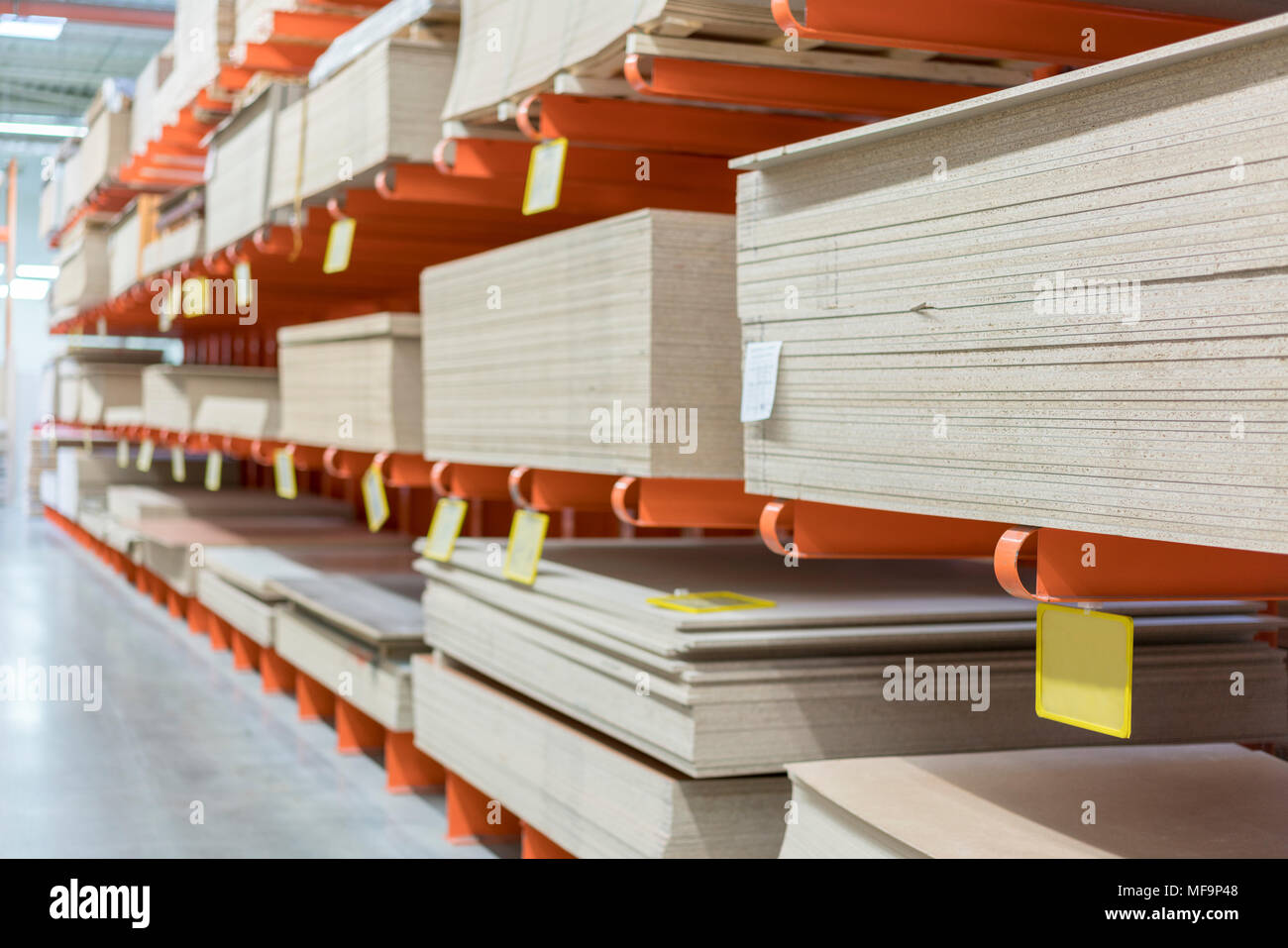 warehouse with variety of timber for construction and repair Stock ...