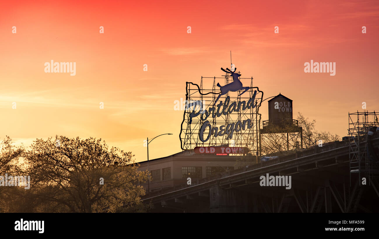Sunset over the iconic Portland, Oregon Old Town sign in downtown ...