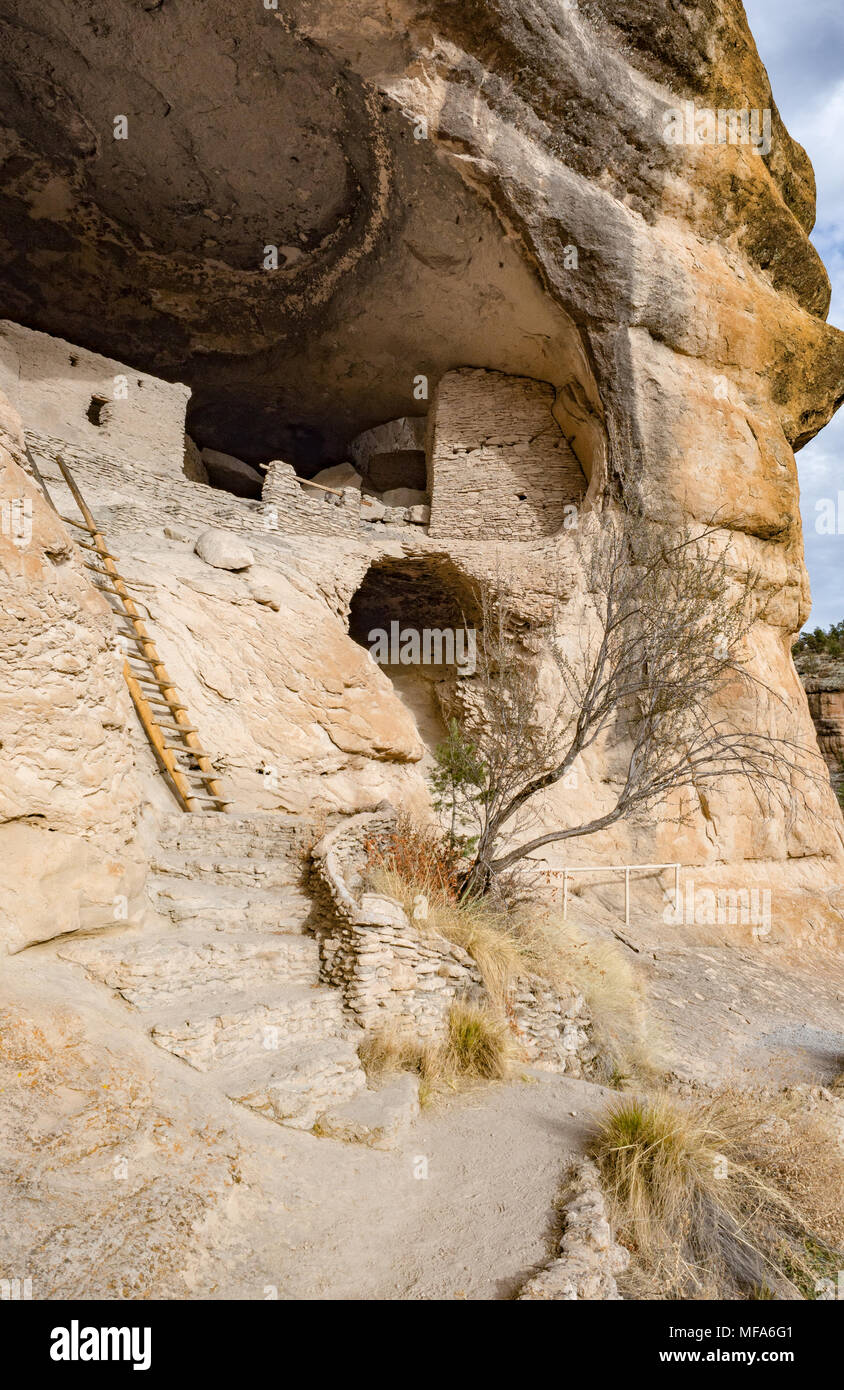 Caves and cliffs at Gila Cliff Dwellings National Monument, Silver City ...