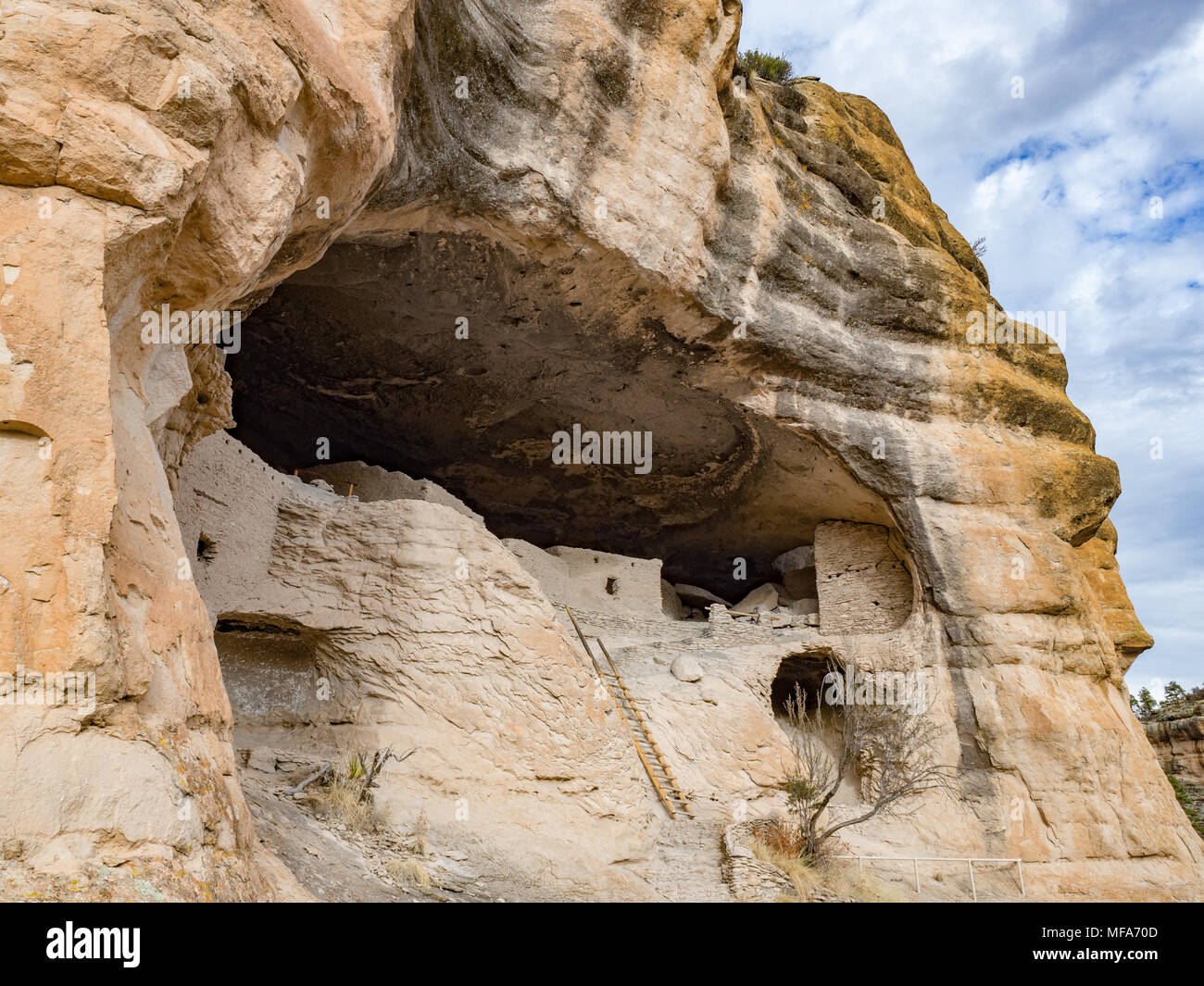 Gila cliffs hi-res stock photography and images - Alamy