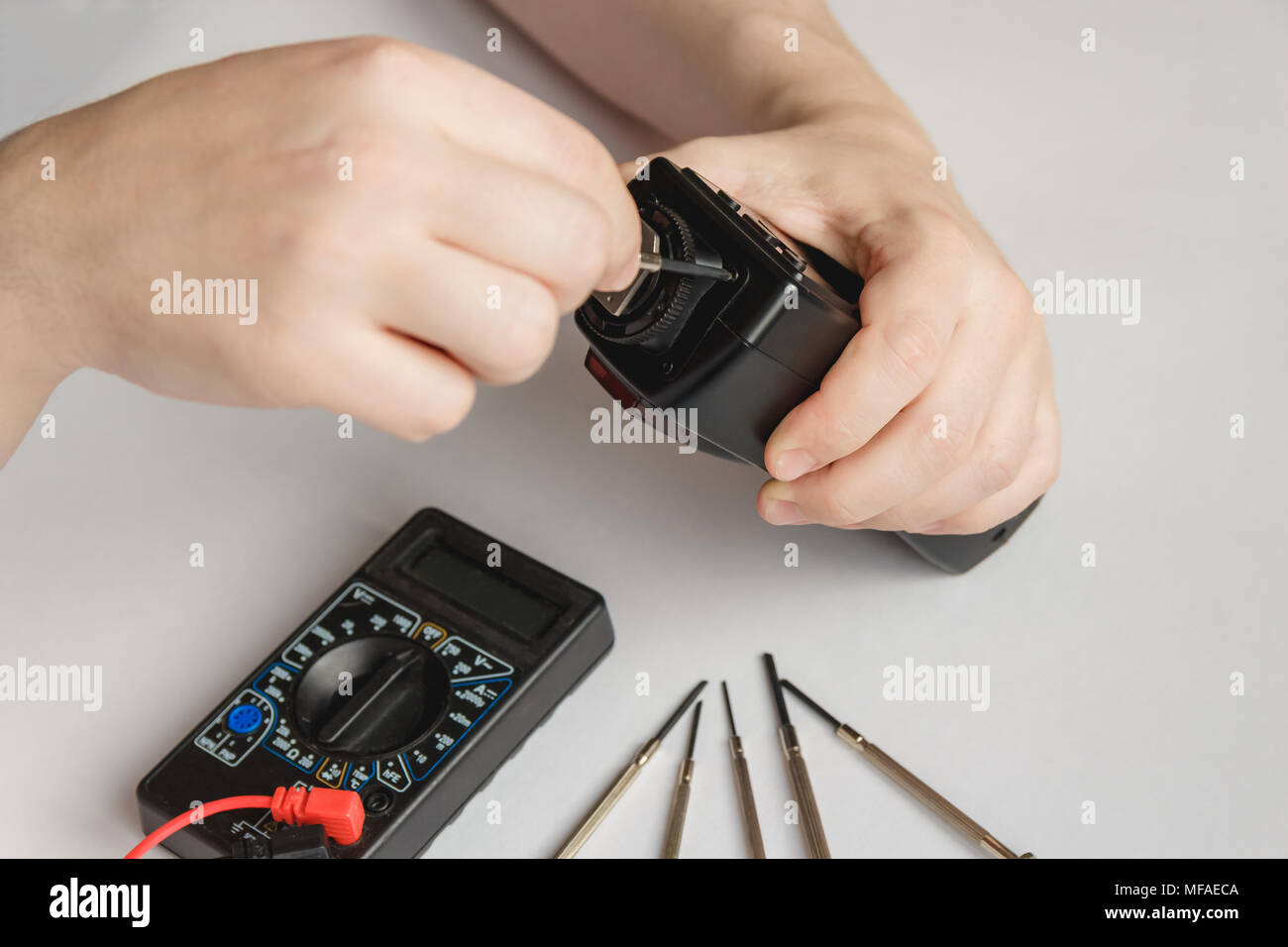 Electronics technician measurement circuit hi-res stock photography and ...