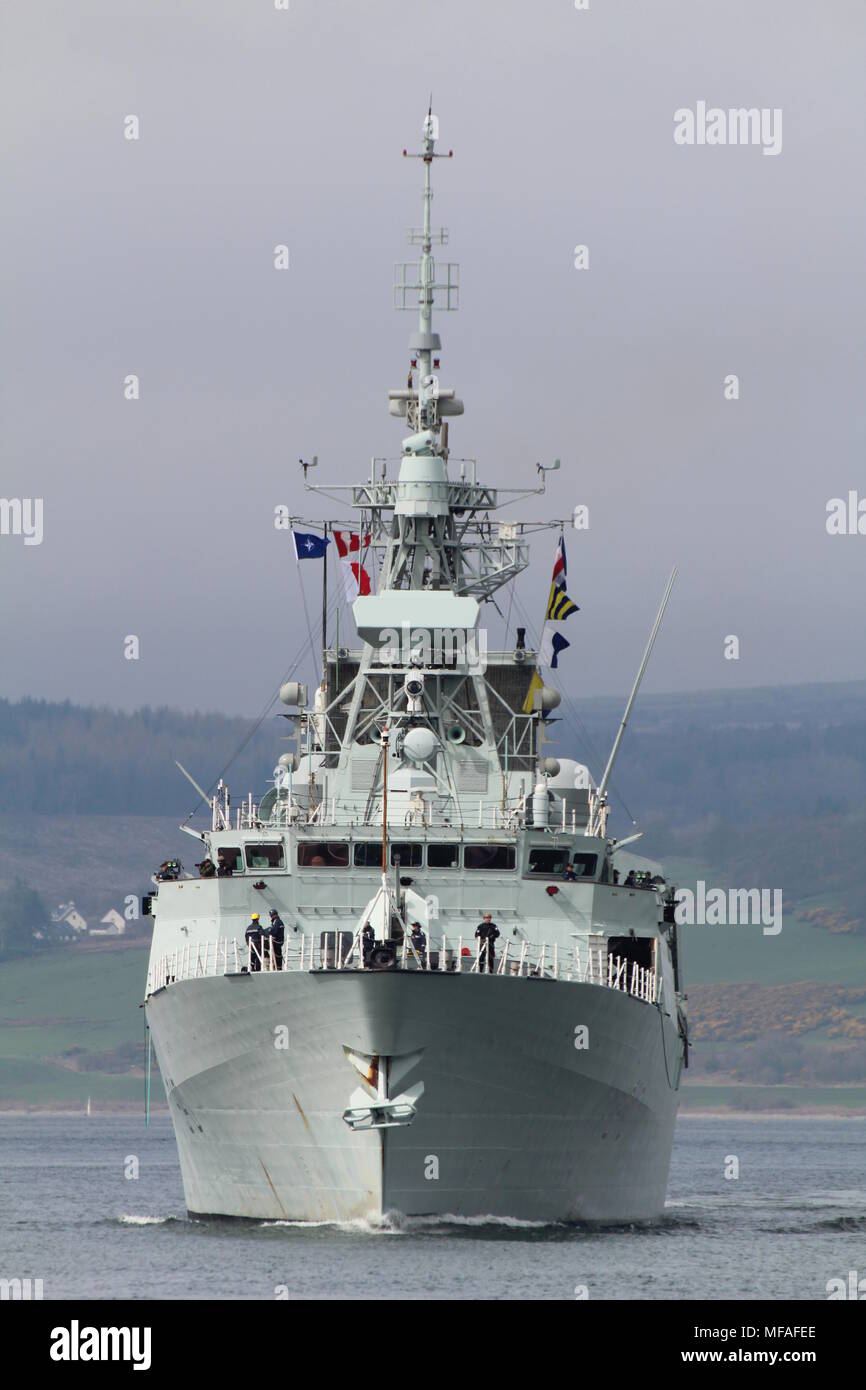 HMCS St John's (FFH-340), a Halifax-class (or City-class) frigate ...