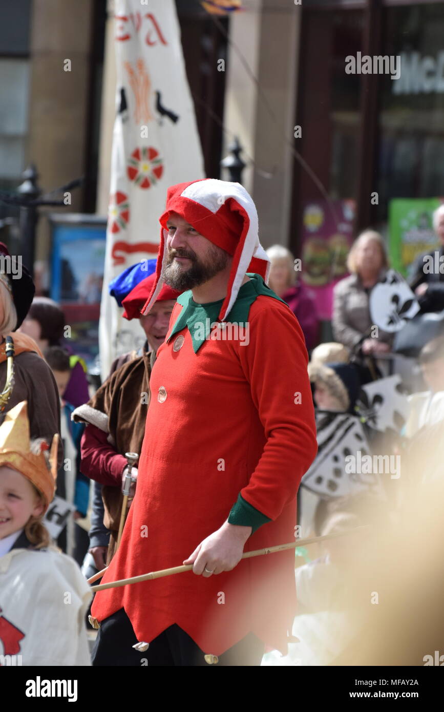 The Jester entertains the crowd at Chester's St George day parade Stock ...