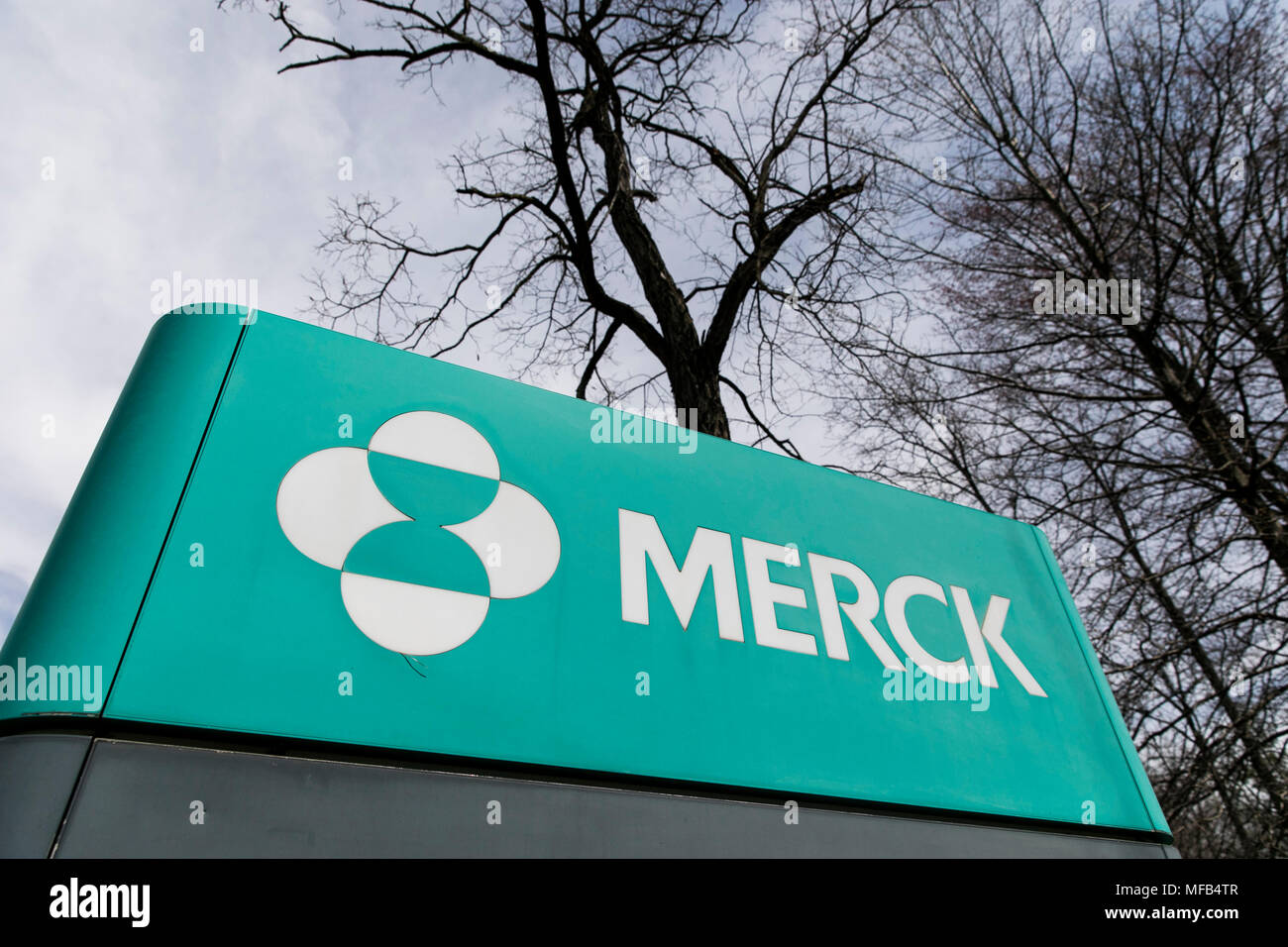 Merck Logo Stock Photos & Merck Logo Stock Images - Alamy