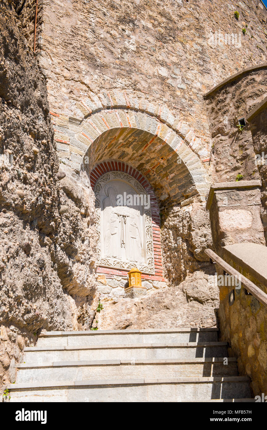 Holy Monastery of Great Meteoron in Meteora mountains, Thessaly, Greece ...