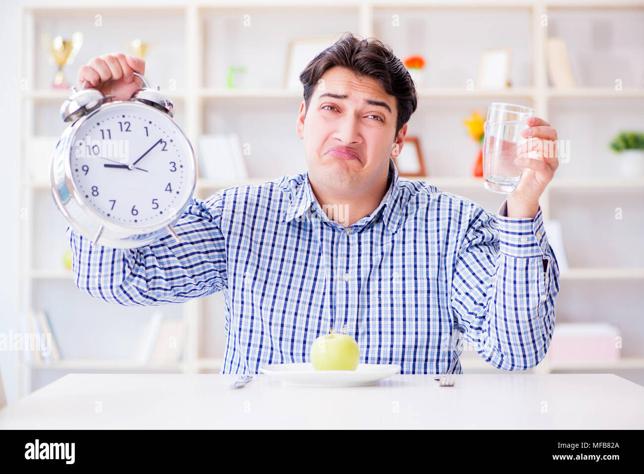 Concept of slow service in the restaurant Stock Photo - Alamy